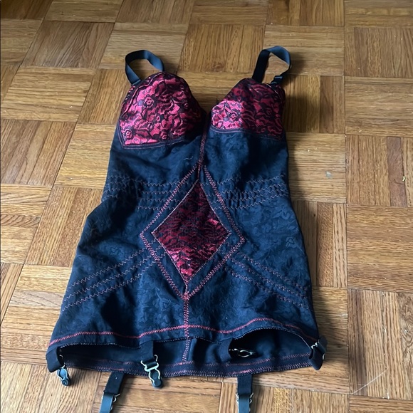 Rago | Intimates & Sleepwear | Rago Of New York 36 C Black And Red Body ...